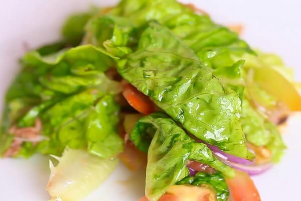 Cách làm salad rau xà lách ngọt thanh mát cho cả nhà - Món Ngon